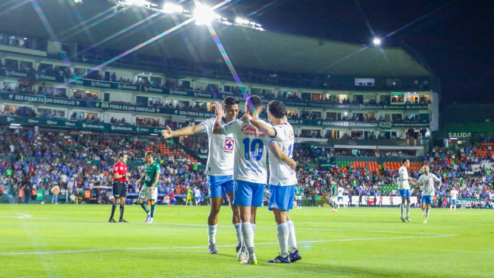 Cruz Azul contará con Andrés Montaño para el Clausura 2026 tras ...