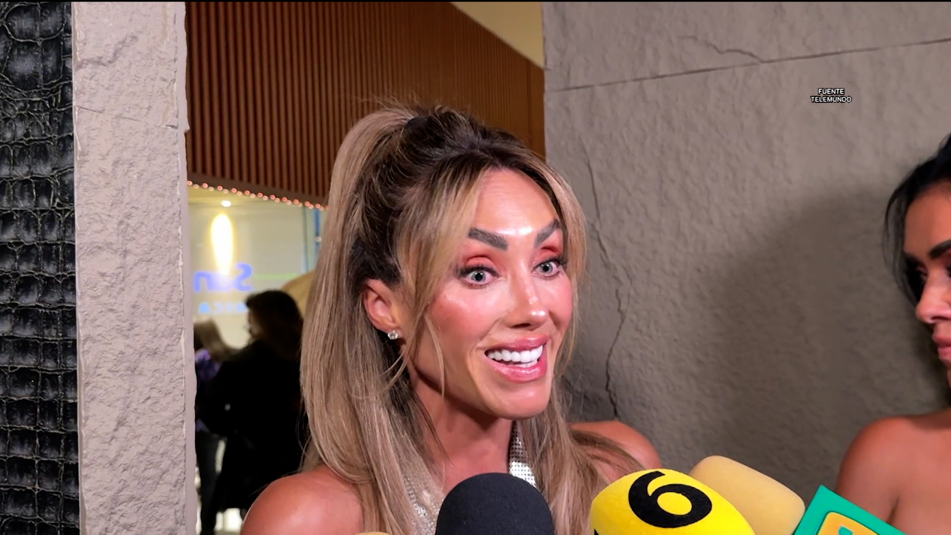 De RBD a un gran anuncio: Anahí reaparece ante las cámaras con esta ...
