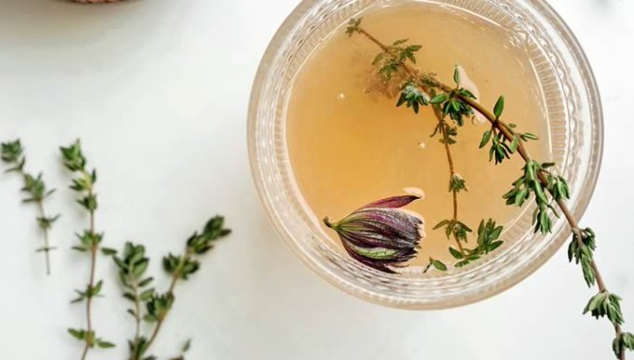 Estos son los beneficios de beber té de tomillo