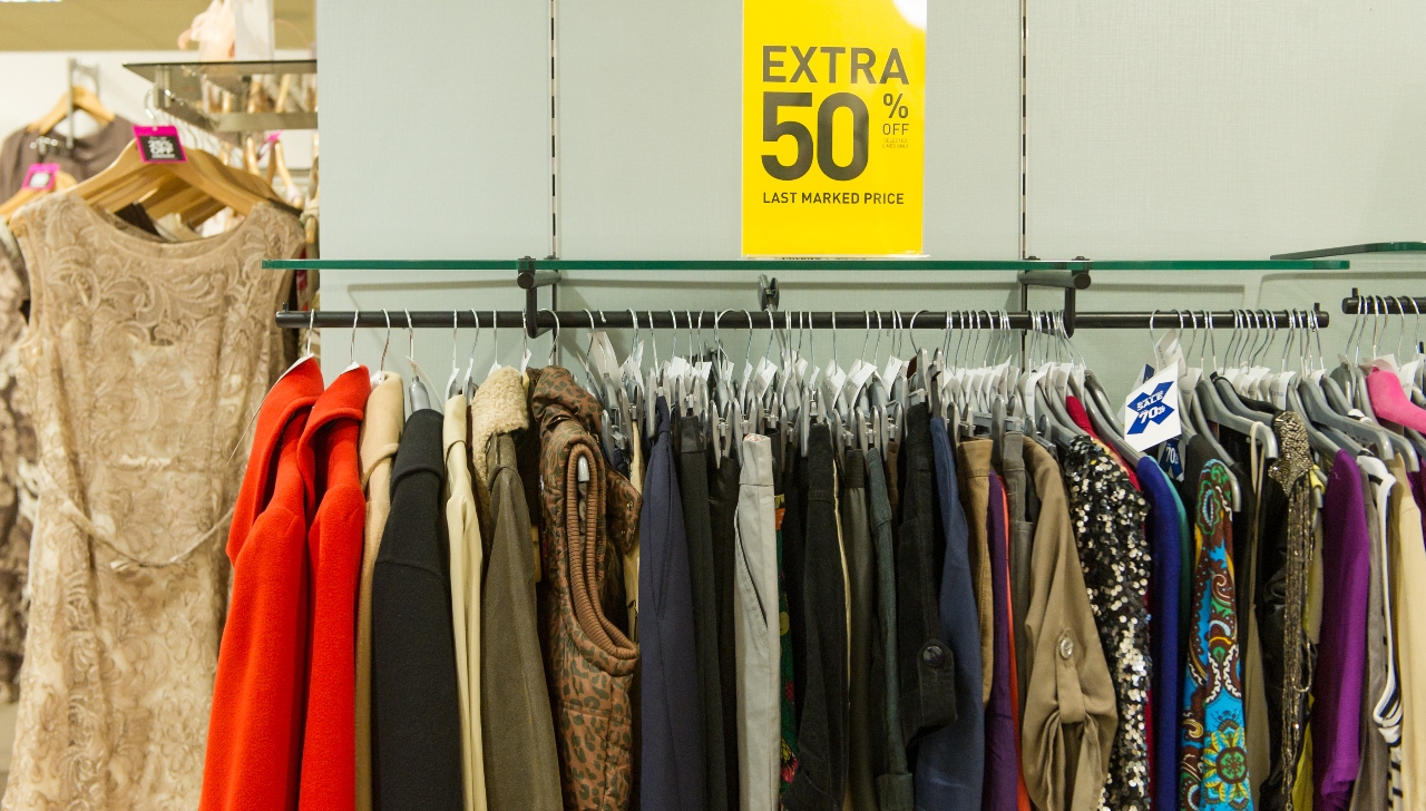 Outlet secreto en la CDMX con ofertas de ropa y productos importados