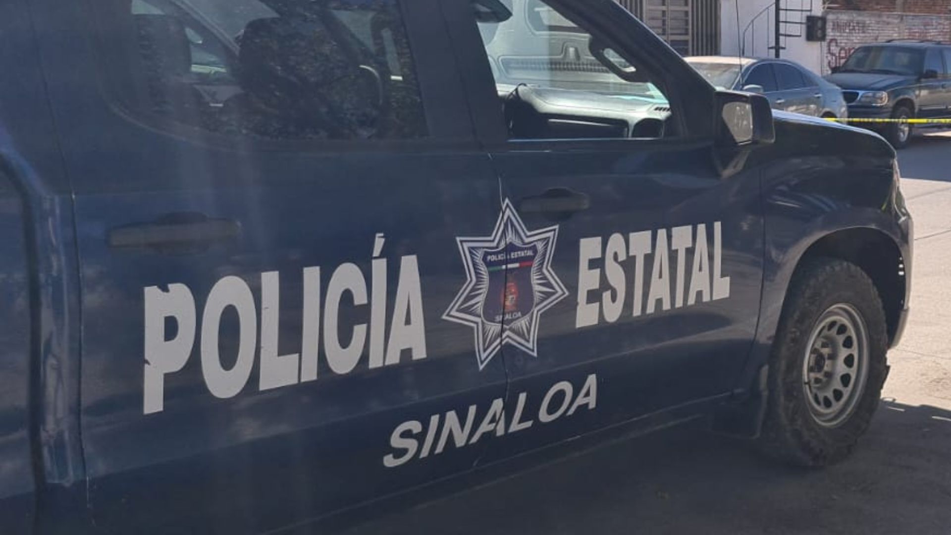 Balean y queman una casa de una privada en el sector Tres Ríos, en Culiacán