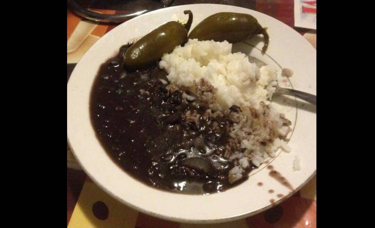 Arroz con frijoles, platillo de Guerrero
