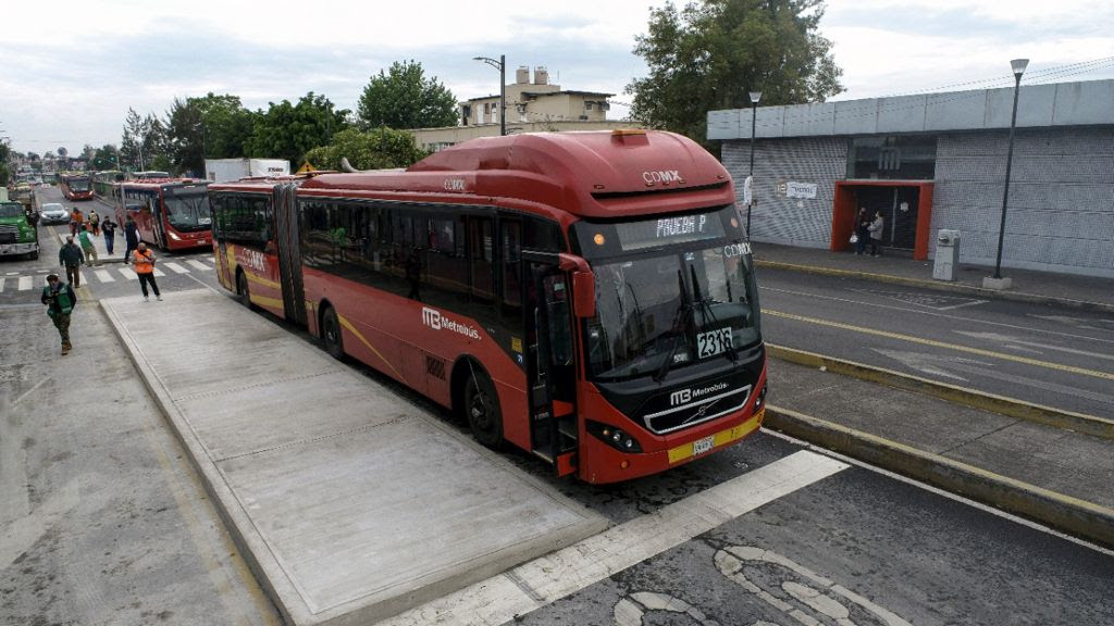 Habrá Metrobús gratuito de Tláhuac a Atlalilco por colapso de Línea 12
