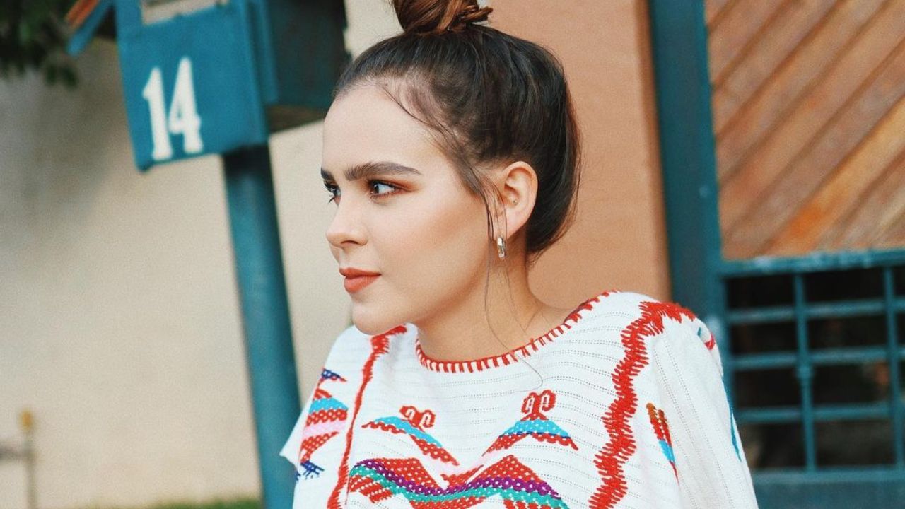 Yuya genera polémica por altar aesthetic de Día de Muertos