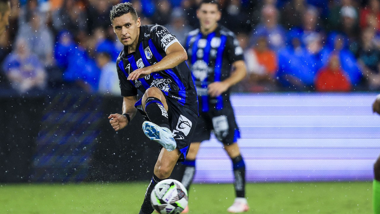 VIDEO: Así fue el gol de Juan Robles de Querétaro en su debut en la Liga MX