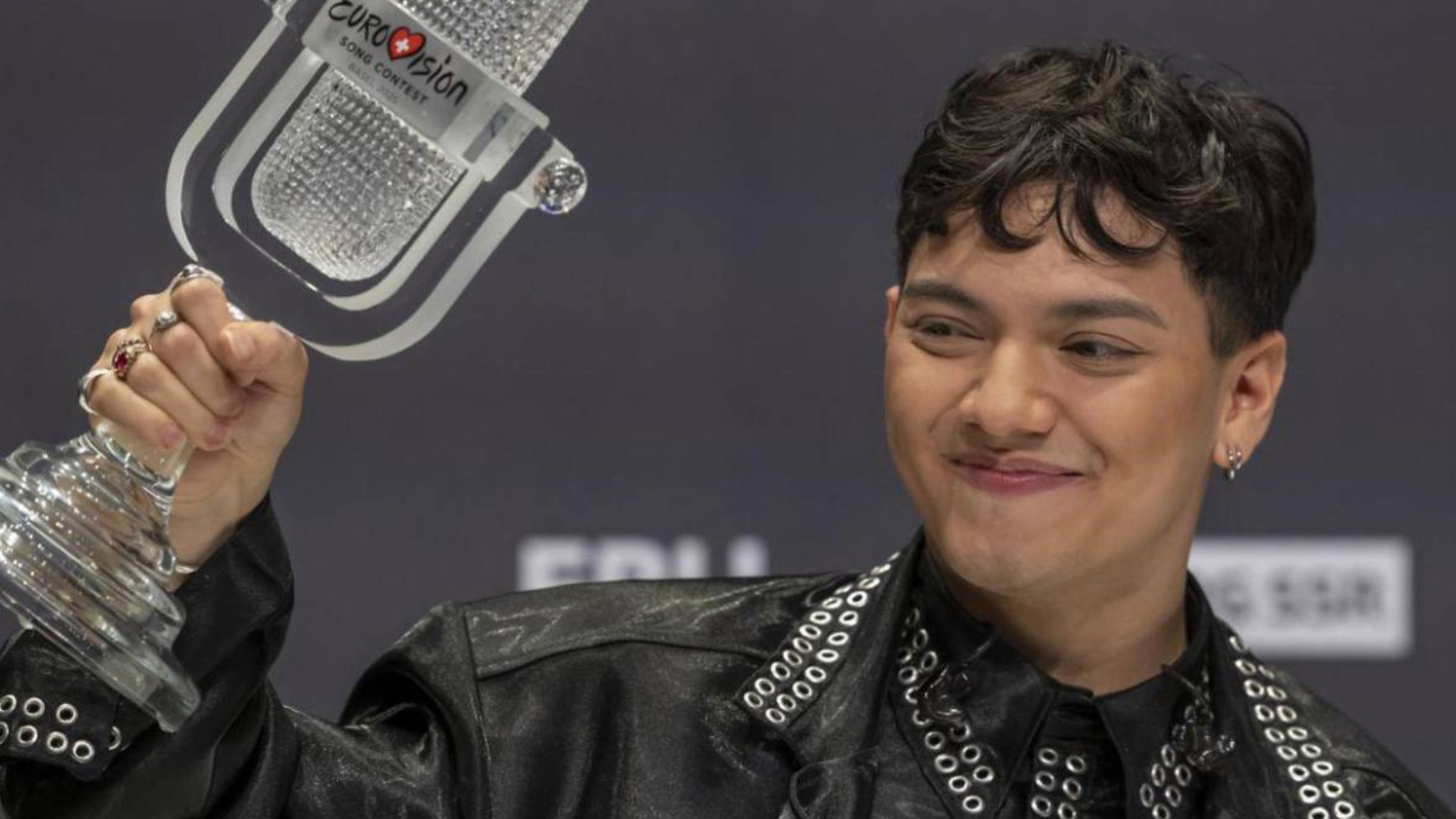 Él es JJ, el cantante austriaco que ganó Eurovisión 2025: VIDEO