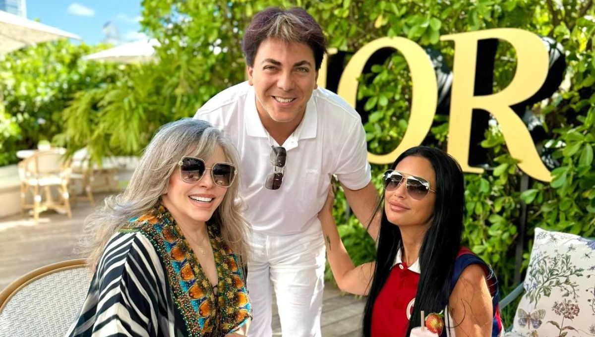Ventaneando: Verónica Castro se reúne con su hijo y su nuera en un crucero