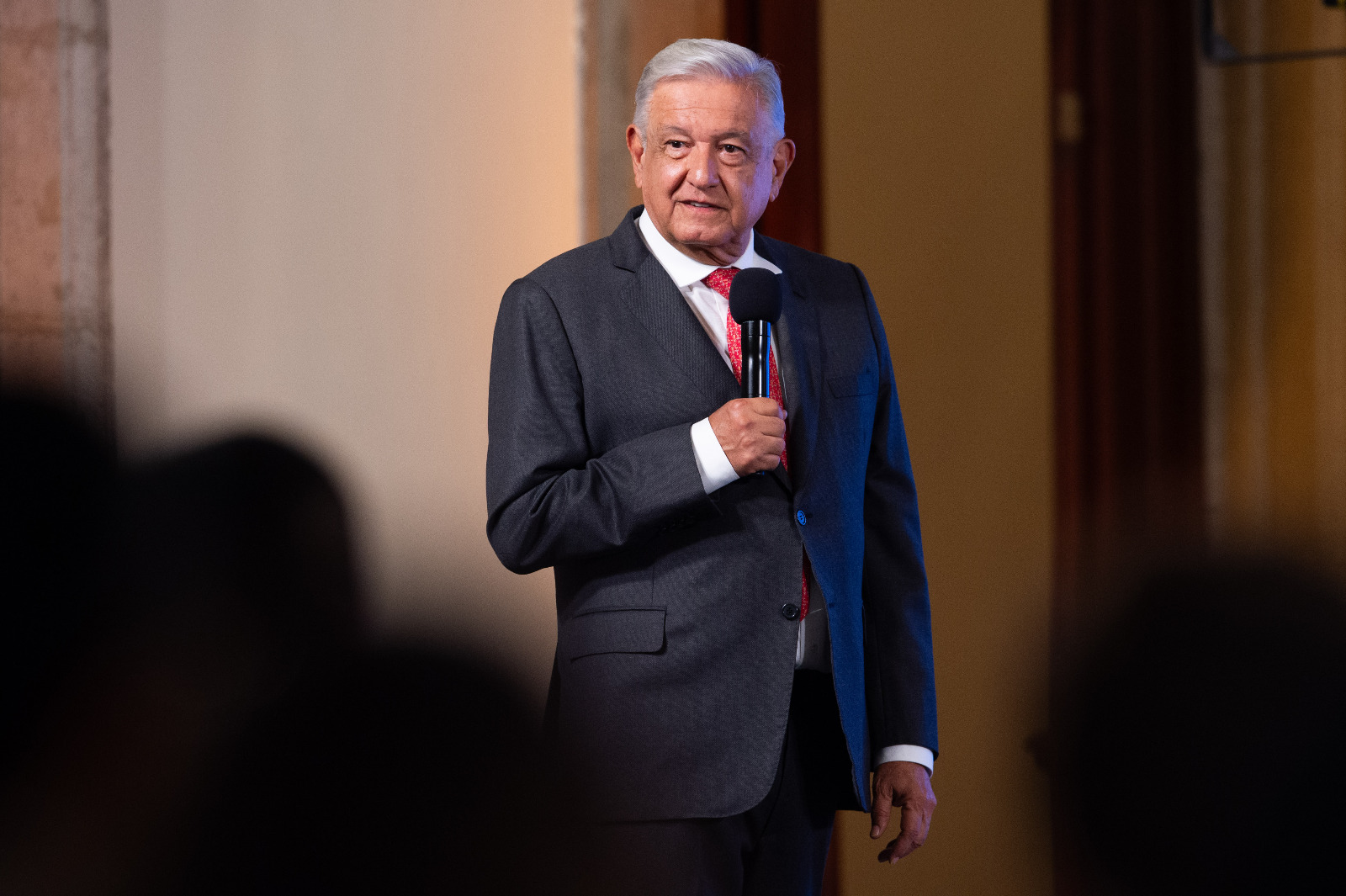 Cifras de Inegi demuestran que funciona política económica: AMLO