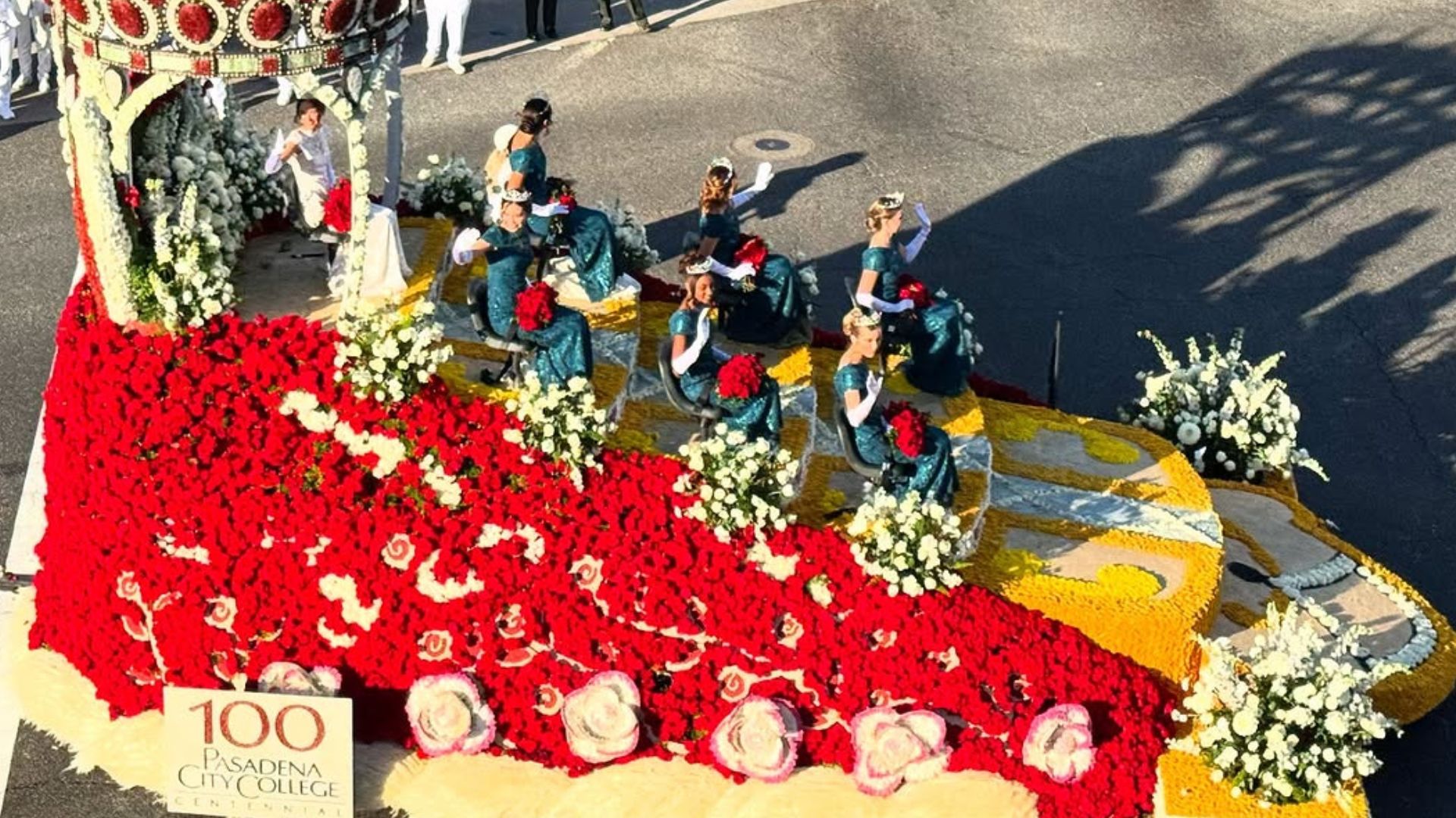 Desfile de las Rosas 2025: Tradición y Rose Bowl desde Pasadena, California