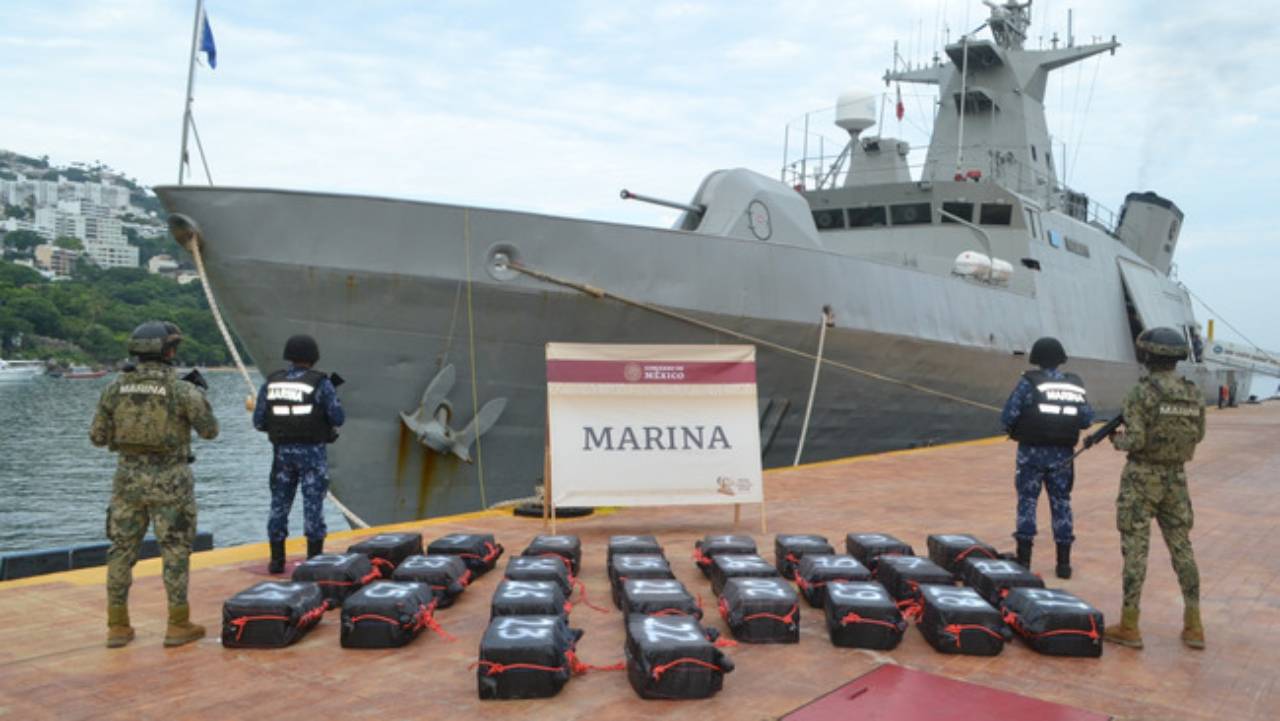 Marina asegura droga frente a las costas de Acapulco