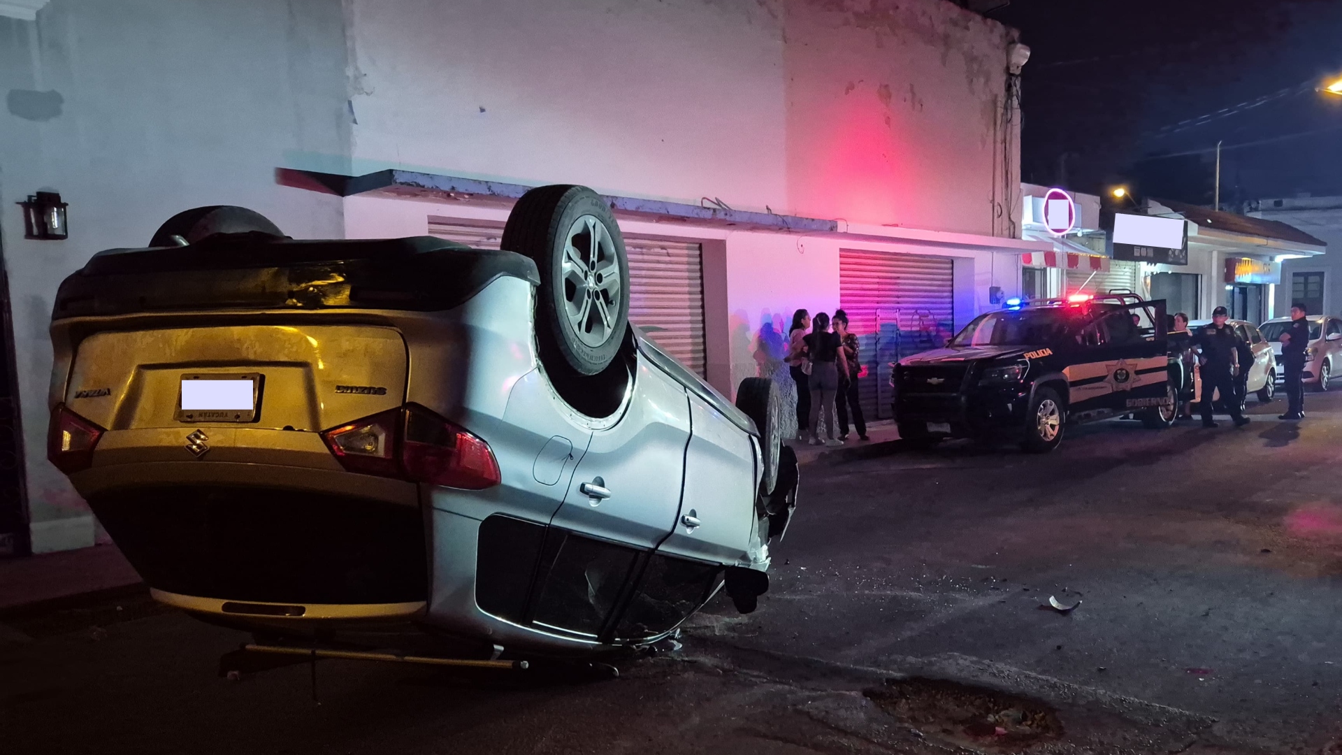 Accidente en el Centro de Mérida deja un auto volcado; ¿Qué se sabe al ...