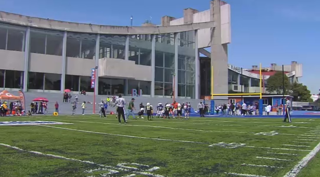 Cancha de tochito fue inaugurada en la alberca olímpica