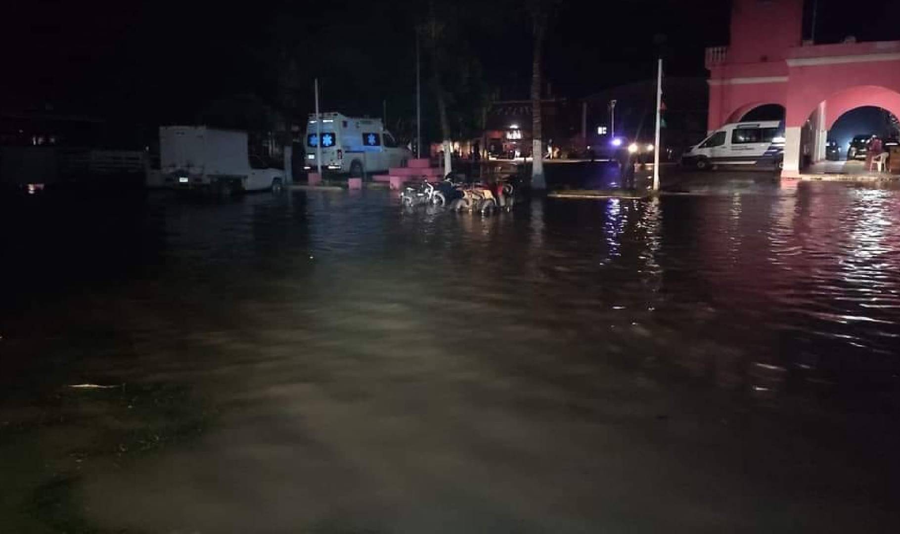 Huracán Milton provoca inundaciones en Celestún, Yucatán: ¿A qué ...