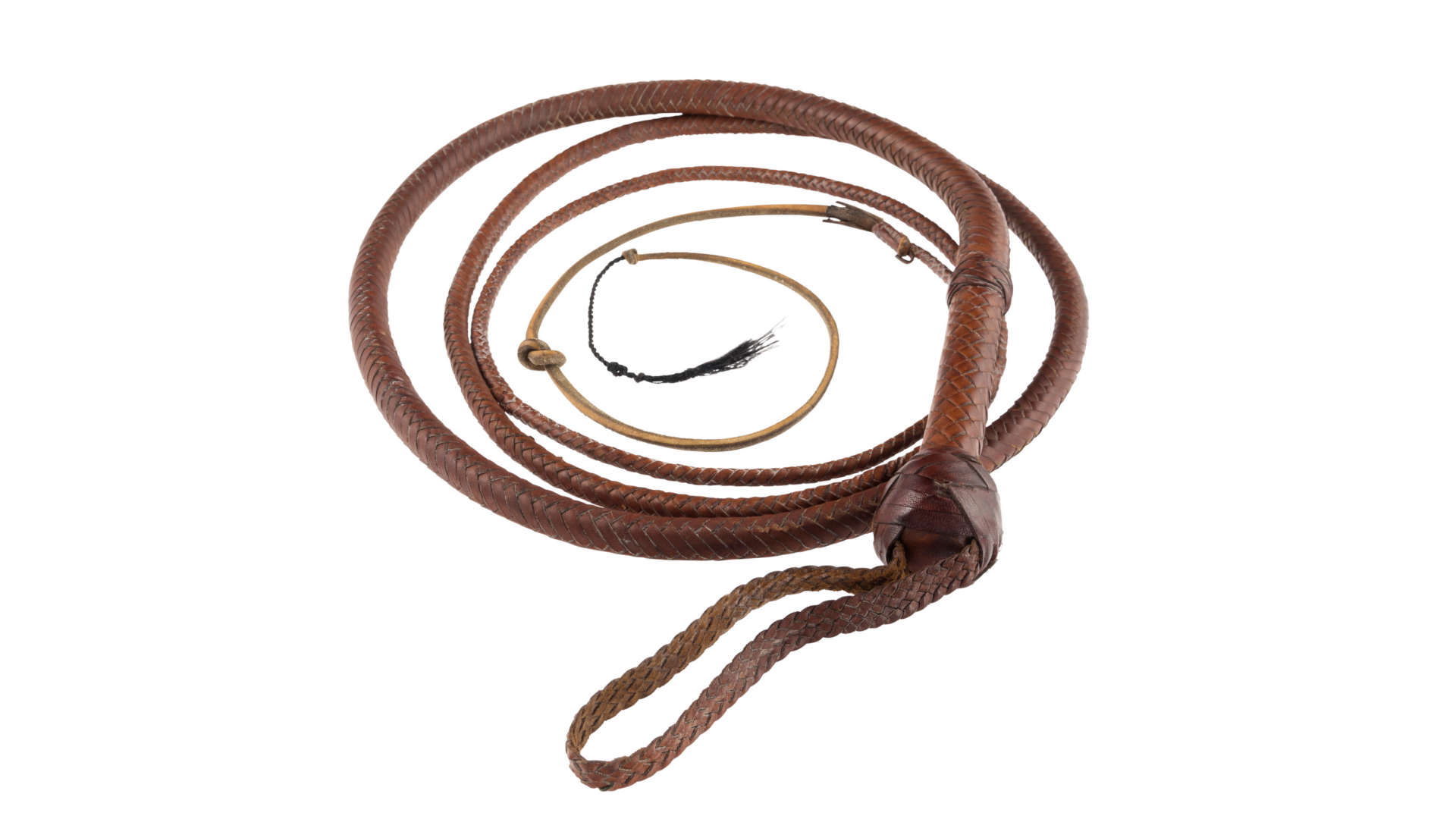 En subasta, látigo de Indiana Jones llega a 525 mil dólares