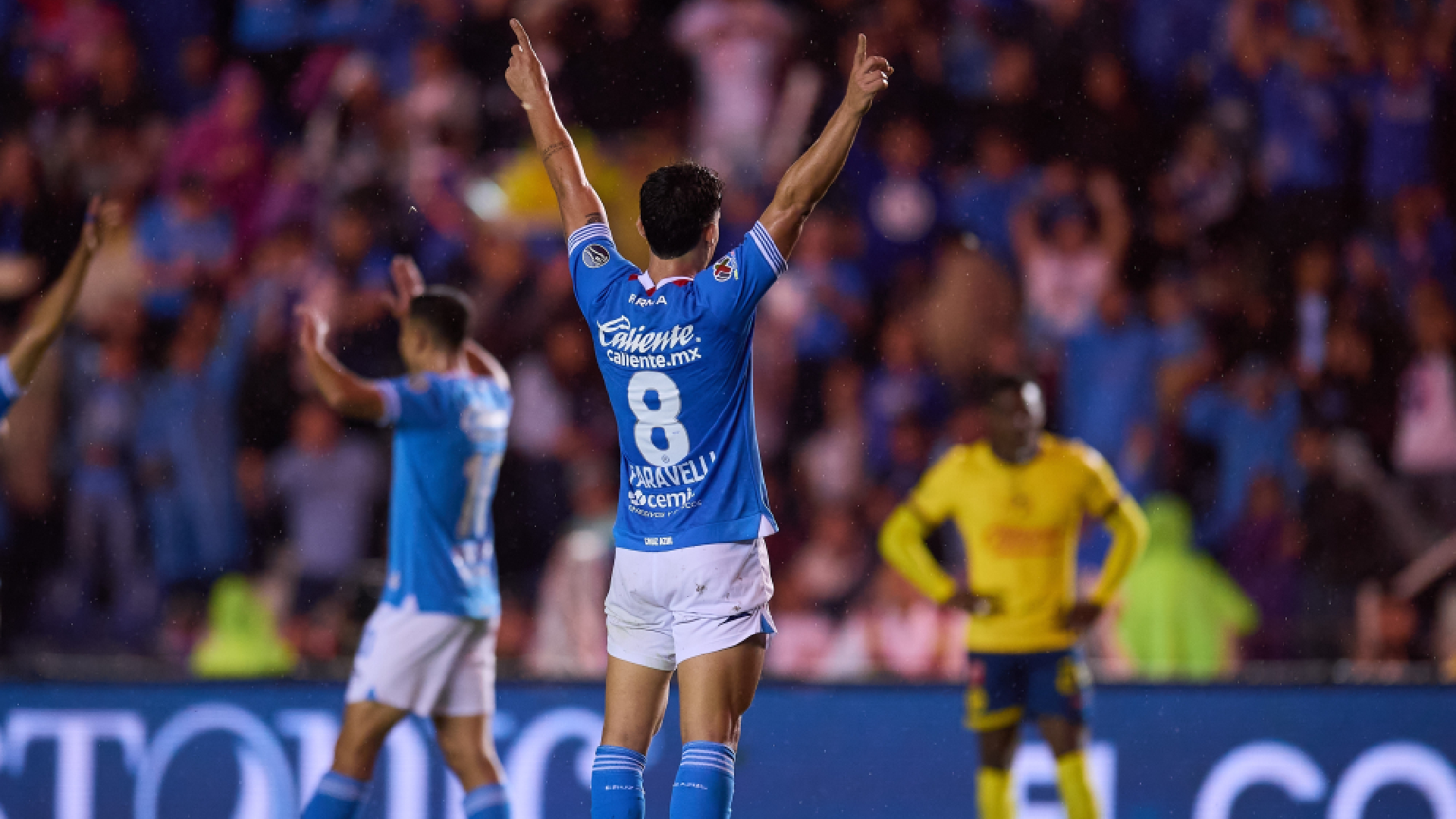 Cruz Azul golea al América y lo hunde al fondo de la tabla de la Liga MX