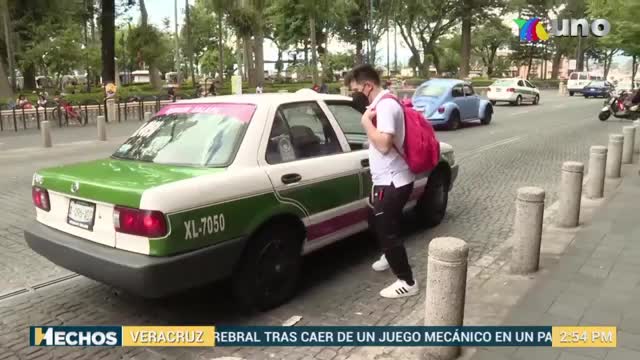 Taxistas registran repunte de servicios en Xalapa