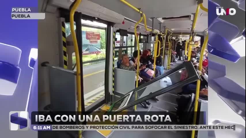 Unidad Ruta 3 Puebla con puerta rota se desincorpora de servicio