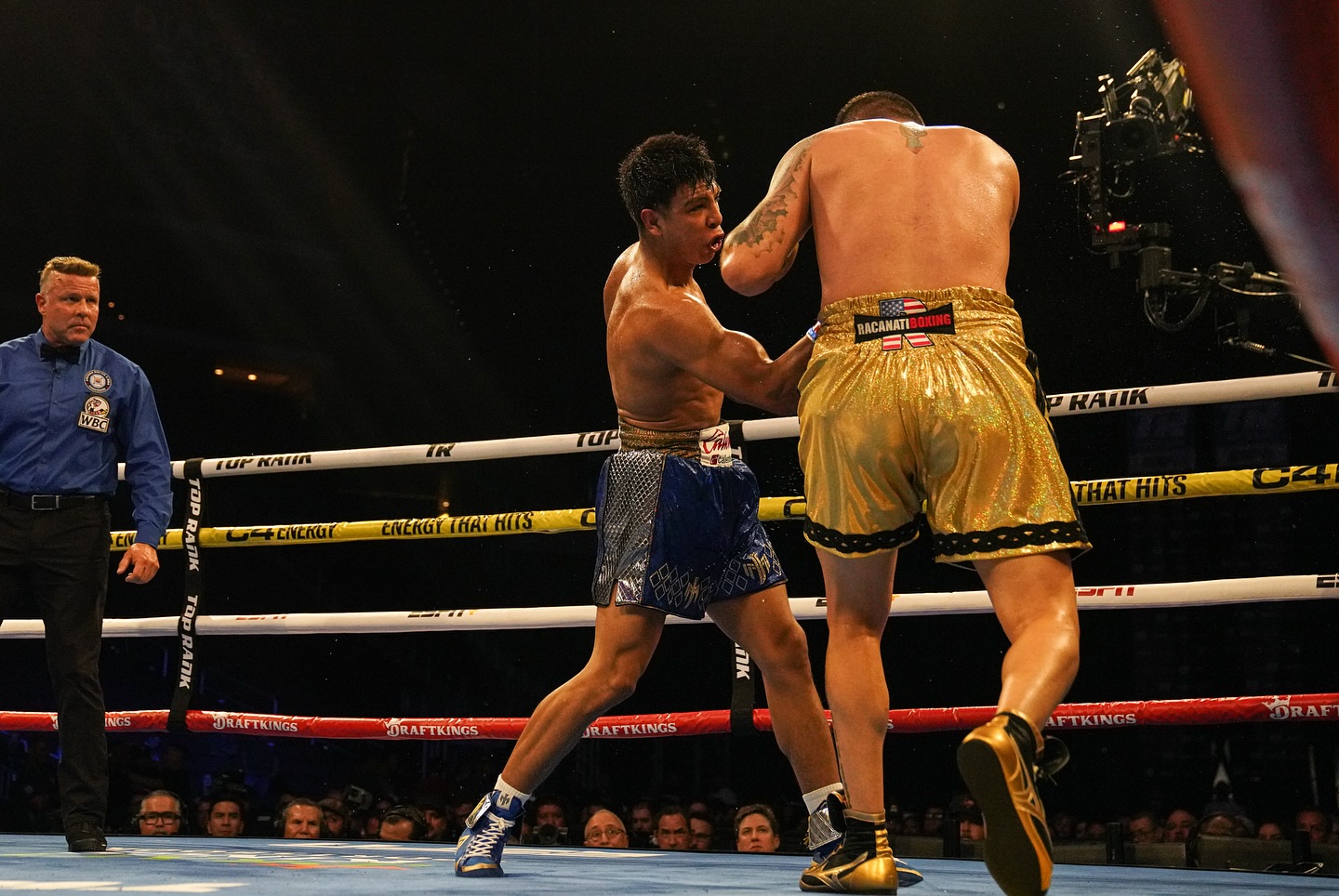 Boxeador Jaime Munguía podría realizar cuatro peleas en el año 2024