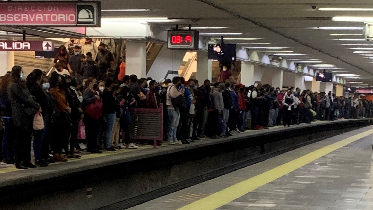 Metro CDMX: retrasos en línea 1