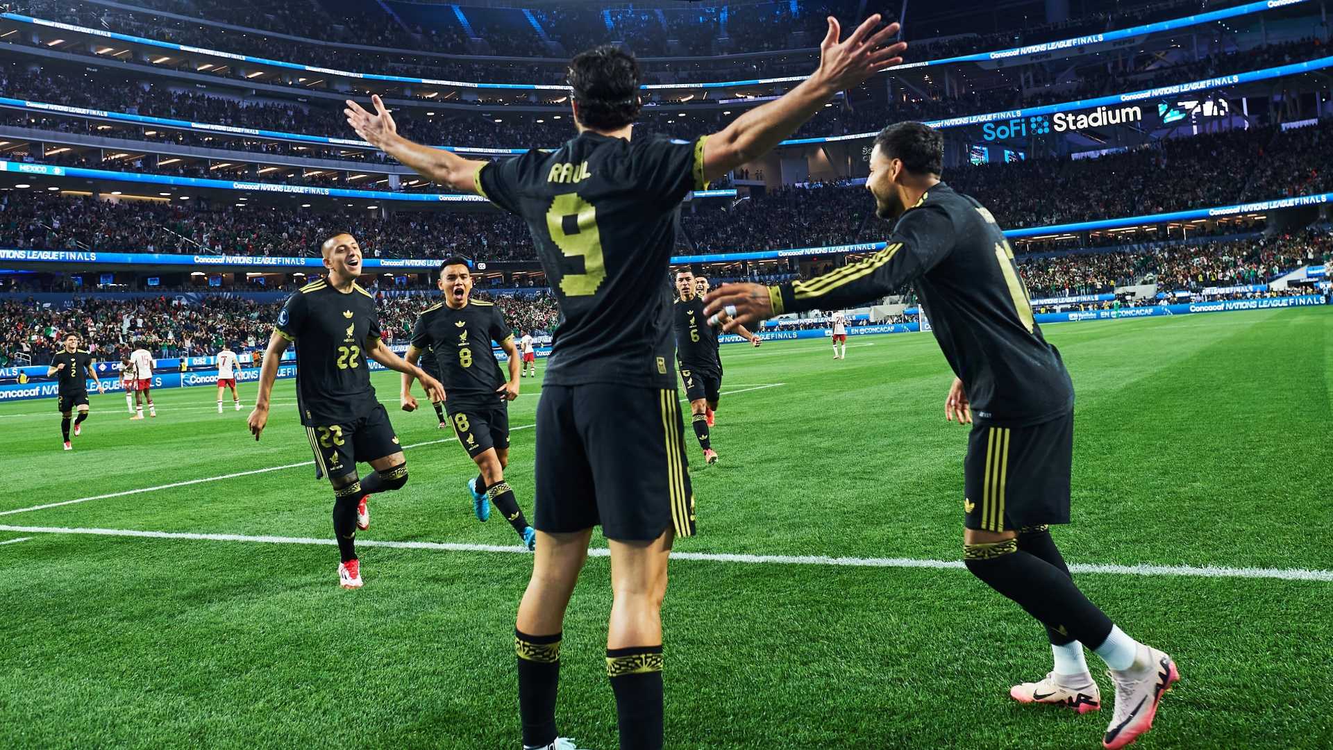Raúl Jiménez anotó dos goles en la espectacular victoria de la ...