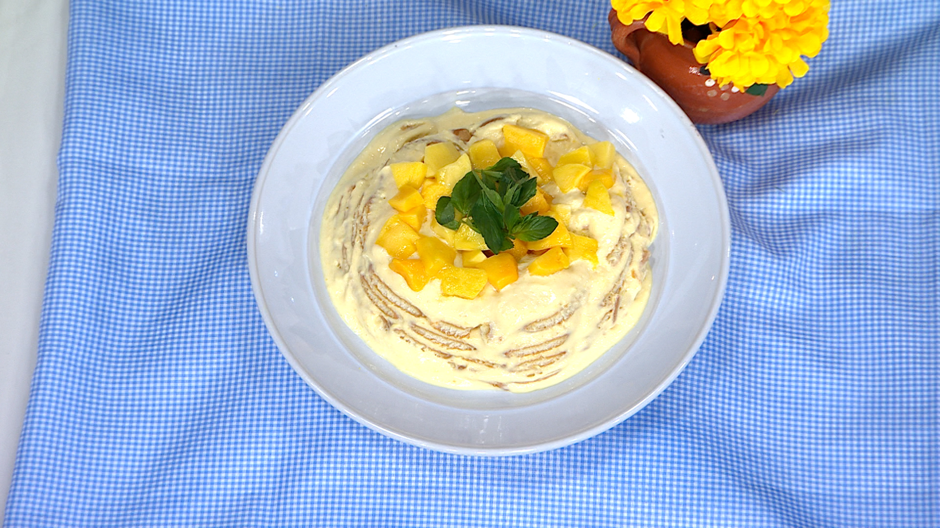 Receta: ¿Cómo hacer el postre Carlota de Mango?