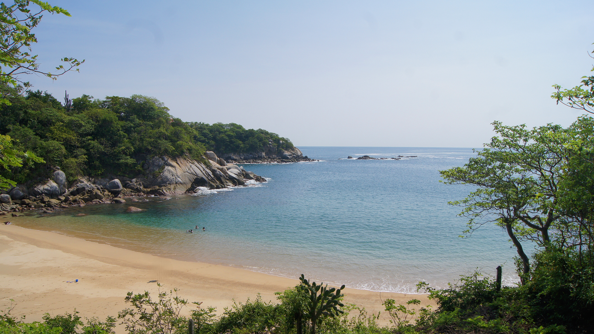 Esta es la playa secreta más tranquila de Huatulco y casi nadie la conoce