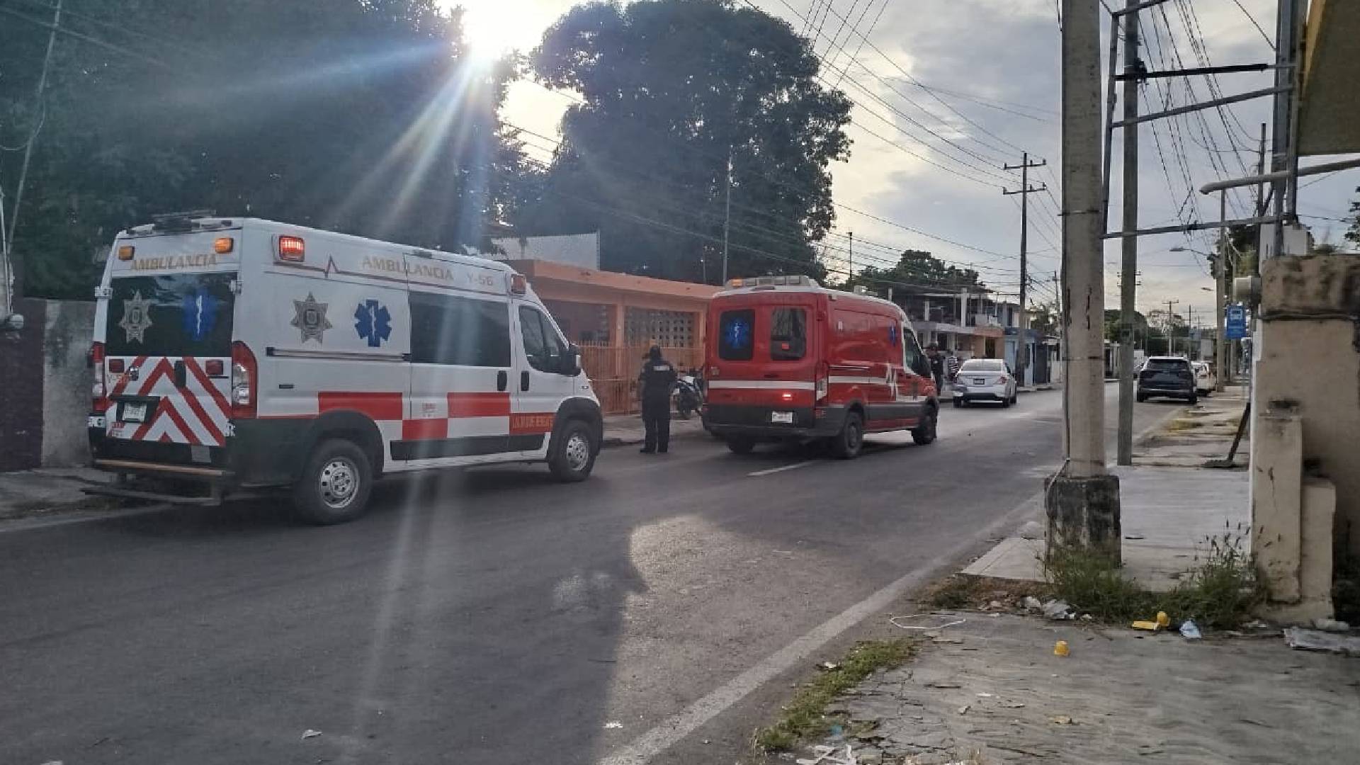 Choque en la Jesús Carranza entre tres vehículos