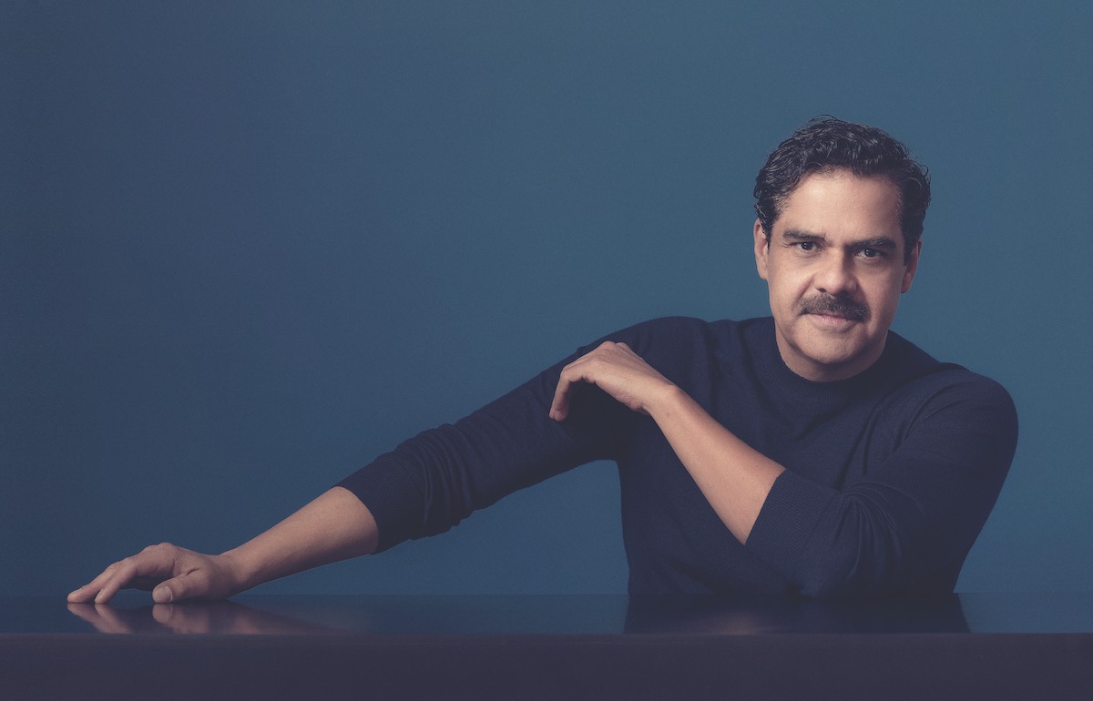 Hechos con Javier Alatorre cumple 30 años de informar a México