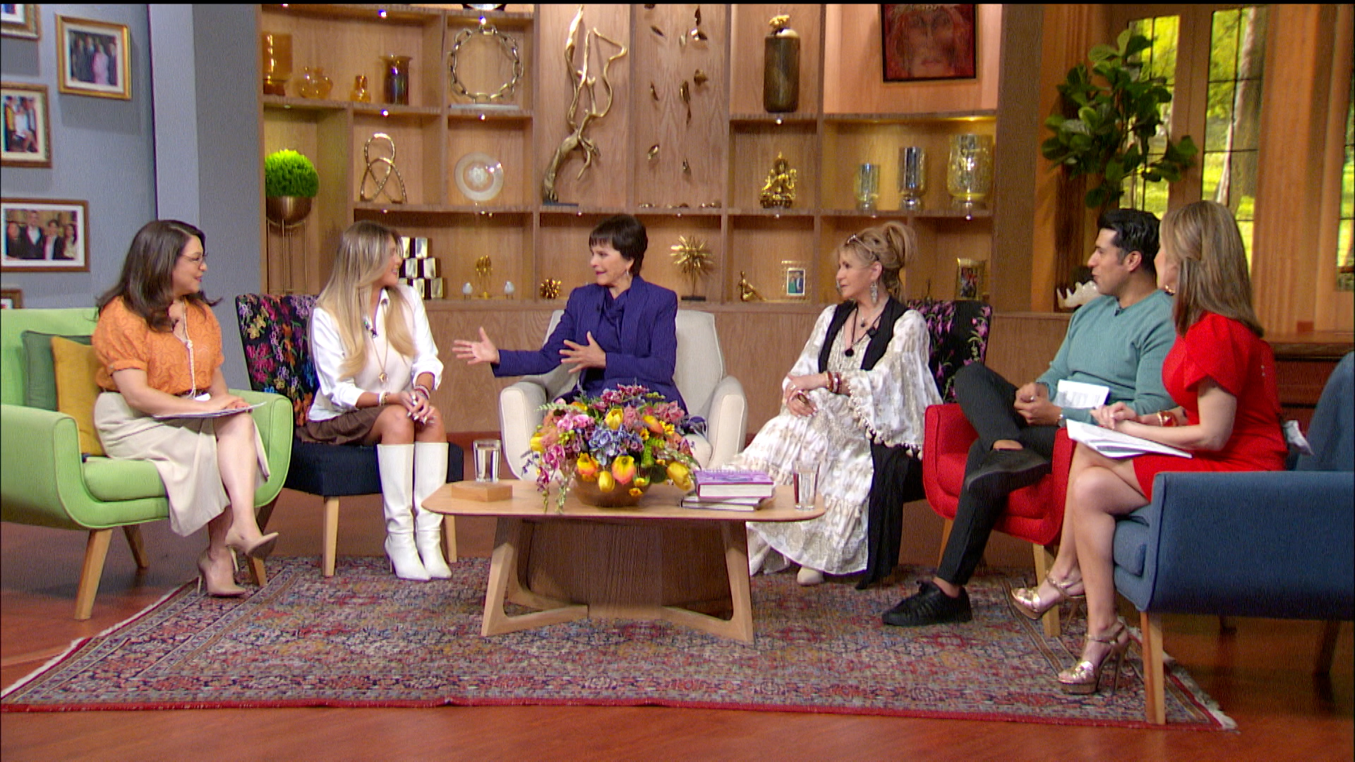 Daniela Castro nos revela cómo es trabajar con su hija Danka