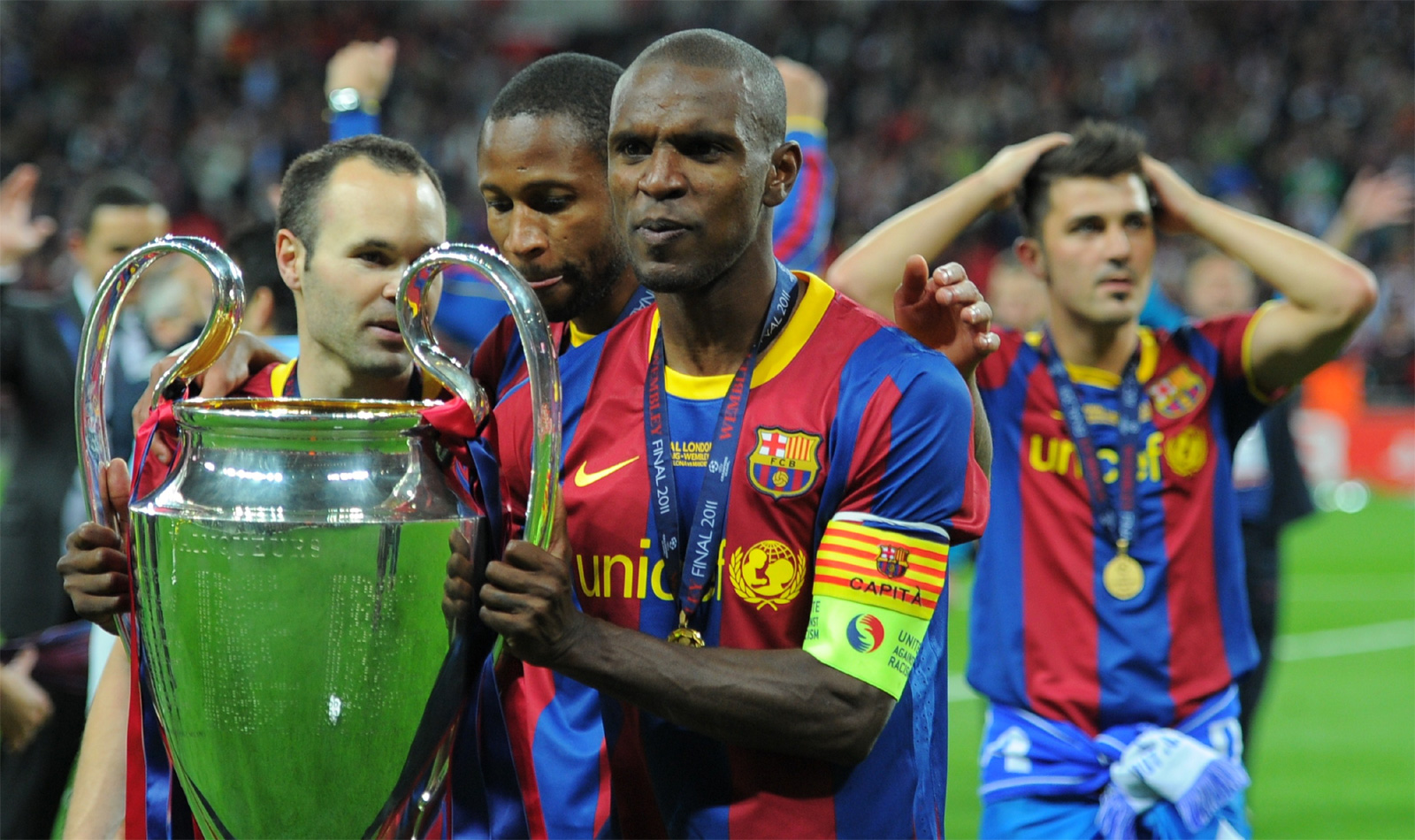 Eric Abidal, ex Barcelona, clave para la llegada de Borja