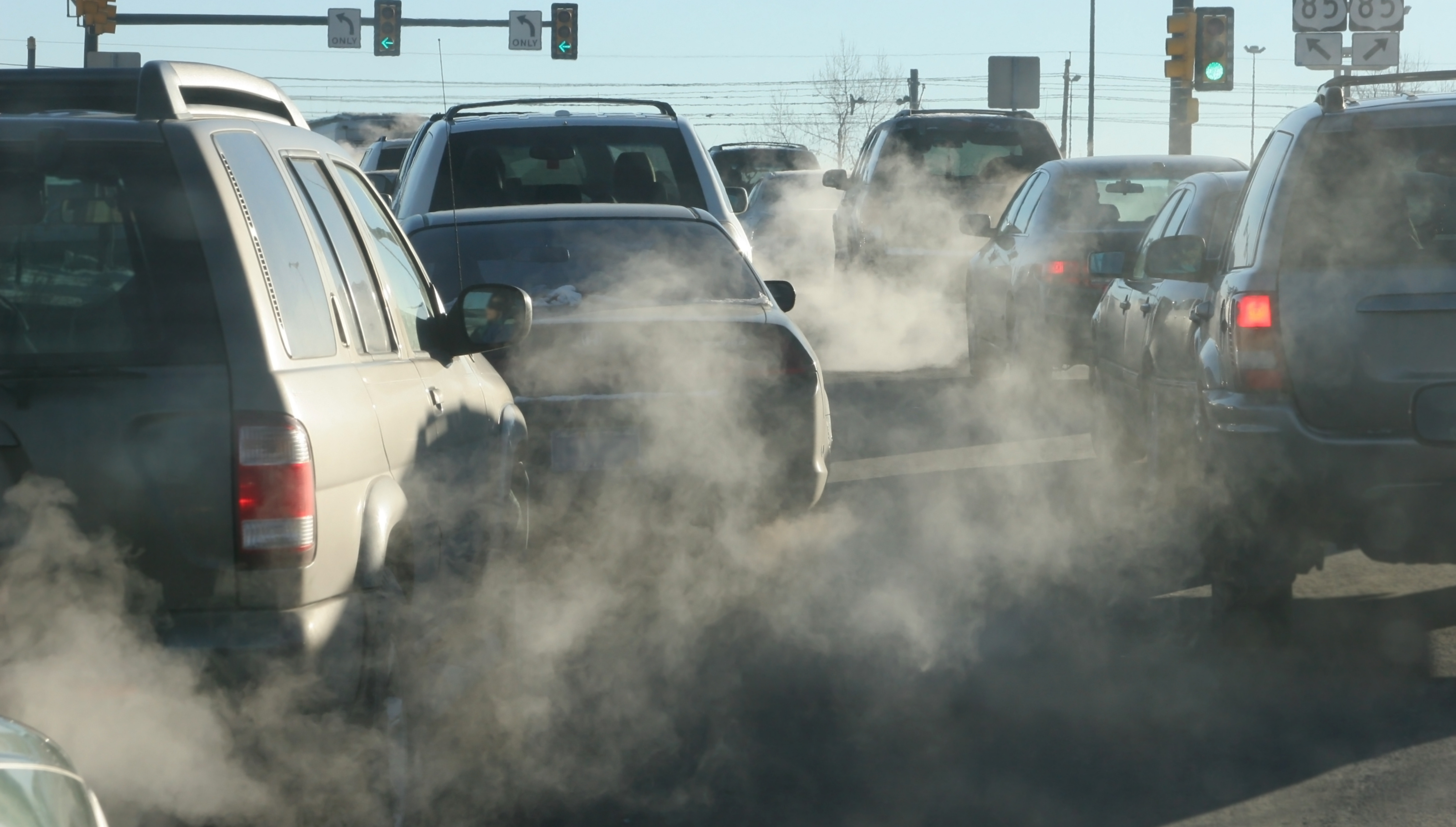 ¿Qué autos no circulan por la contingencia ambiental en Valle de México?