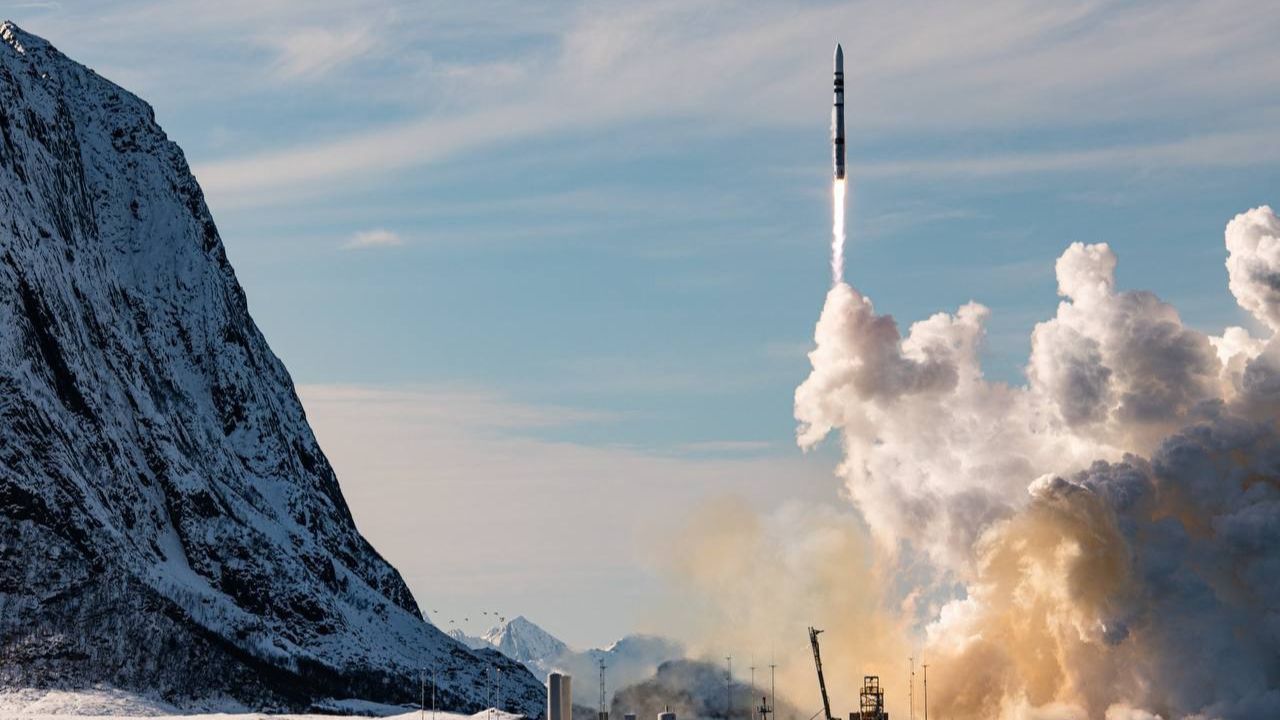 Así se estrelló el cohete Spectrum el 30 de marzo de 2025: El primer ...