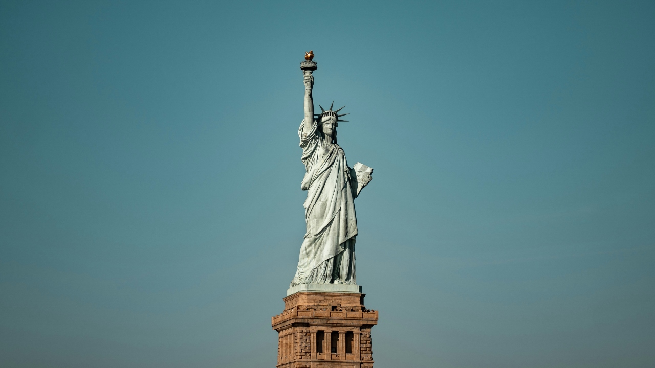 ¿Cuáles son las 5 estatuas más altas del mundo?