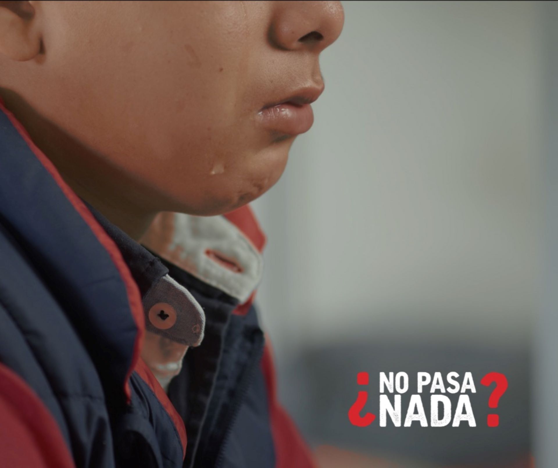 niños consumen drogas