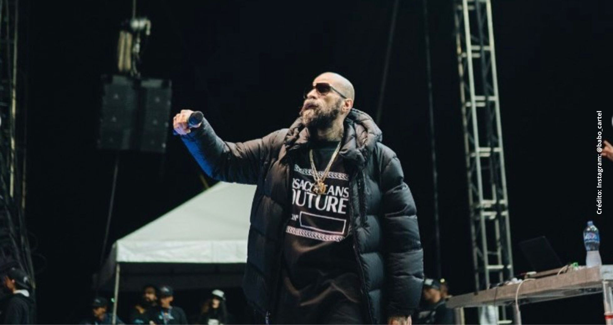 Estos son los negocios de Babo, vocalista de Cartel de Santa.