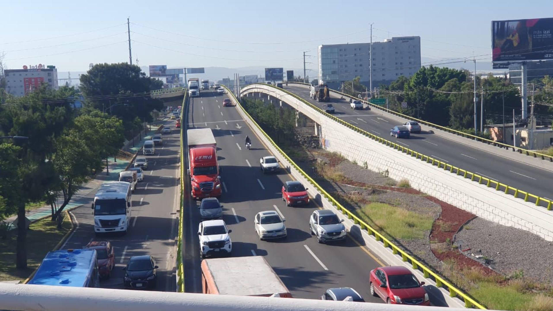 Tráfico en la autopista México‑Querétaro HOY 14 de octubre de 2025