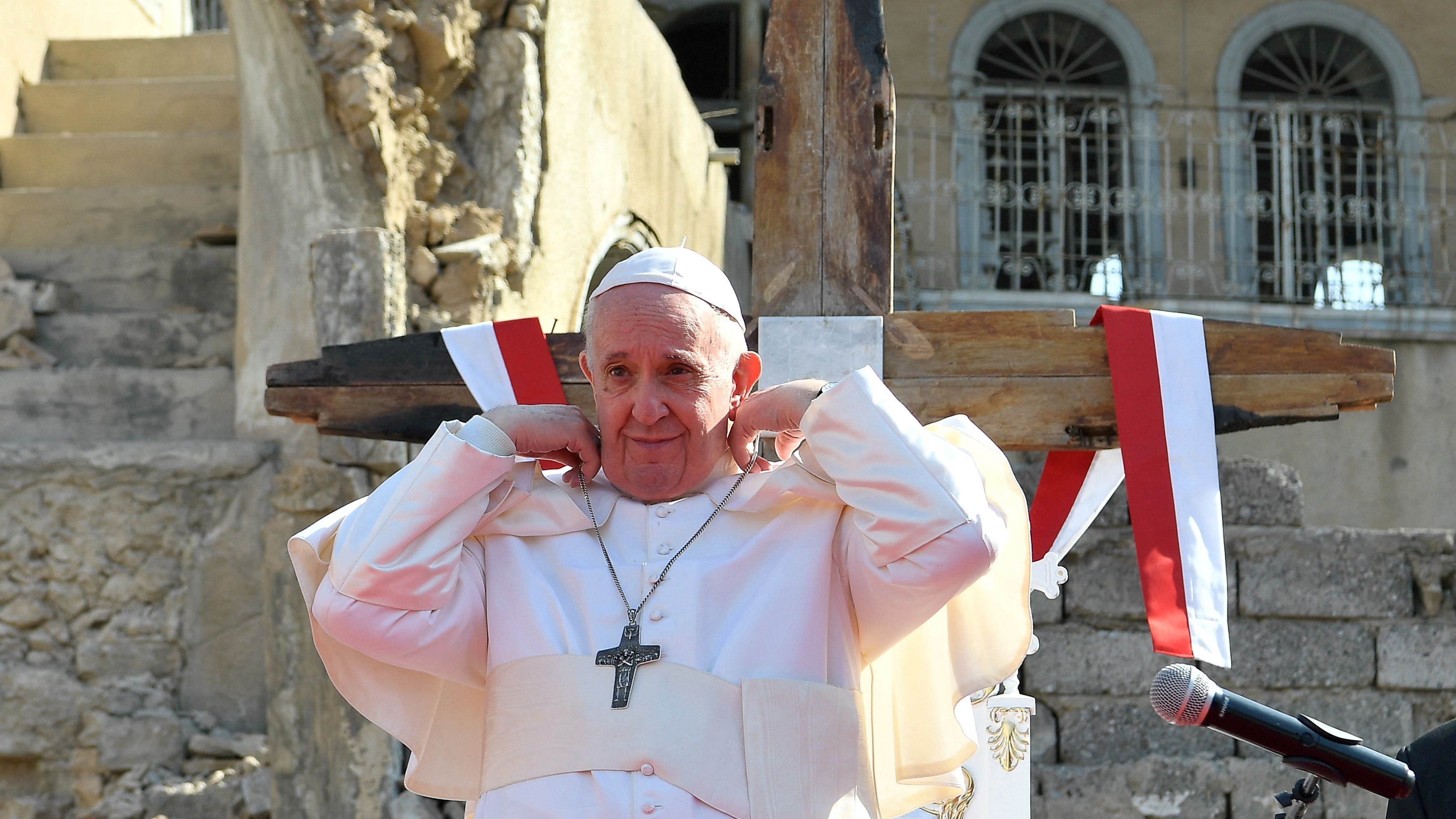 Papa Francisco revela intento de atentado suicida en Iraq