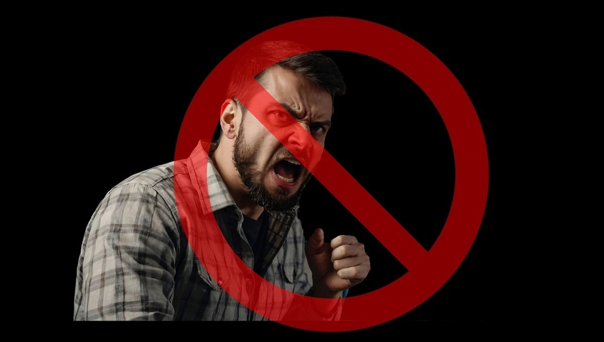 ¿Cuál es el estado de salud del jugador agredido?