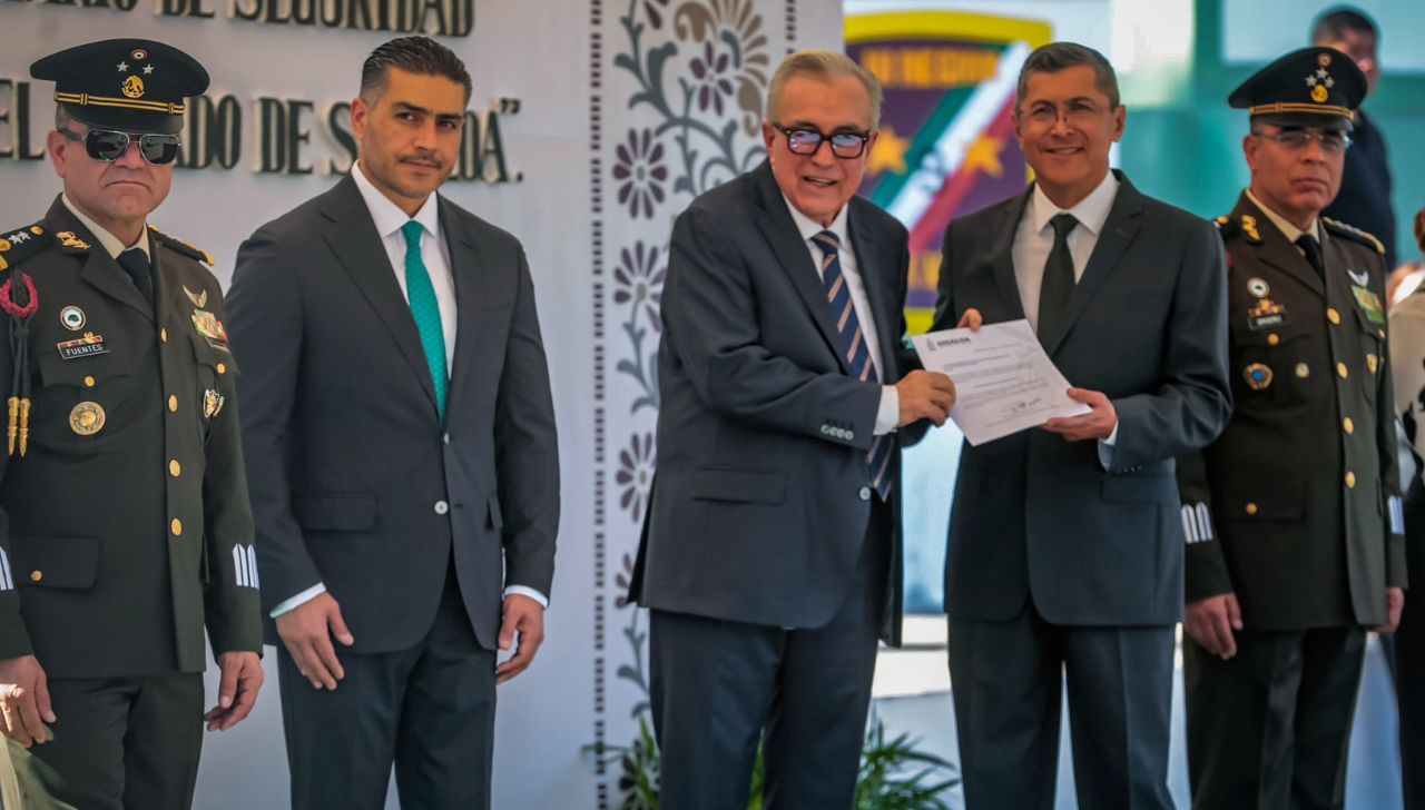 Designan a Óscar Rentería como nuevo secretario de Seguridad en Sinaloa
