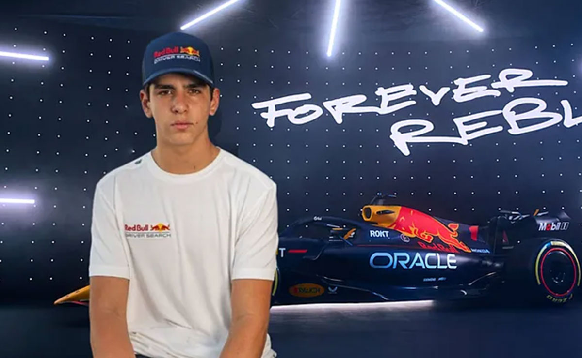 ¿Quién es Ernesto Rivera, piloto mexicano de 15 años fichado por la ...