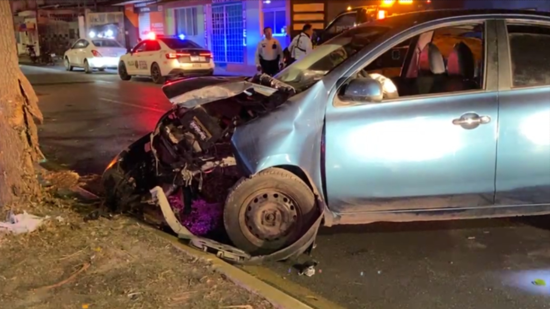 Fuerte accidente en Campeche: ¿Qué se sabe del choque que dejó un auto ...