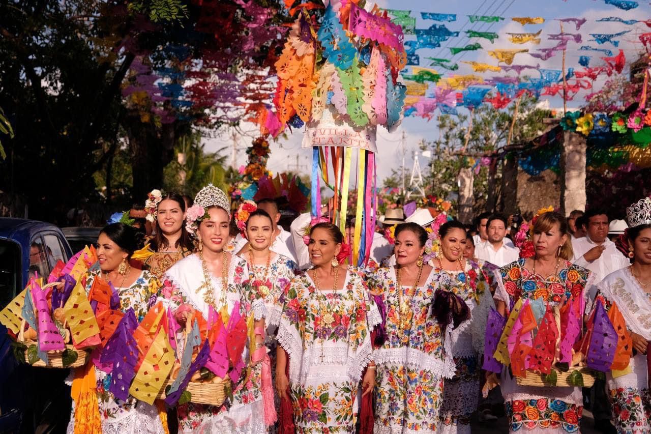 El Cedral fortalce tradiciones y costumbres de Quintana Roo