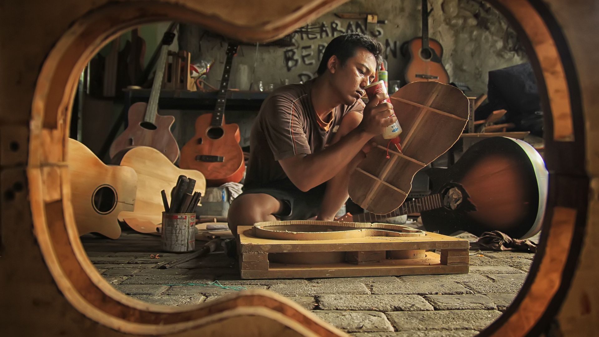 Día del Carpintero: te compartimos cómo se vive este oficio en Querétaro