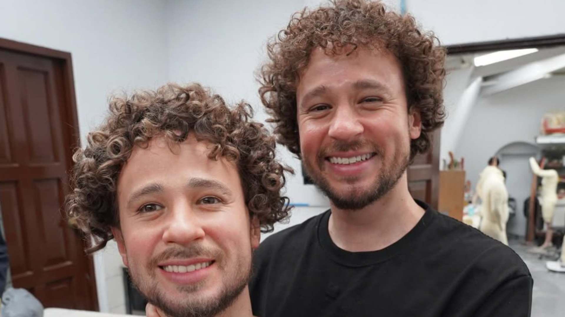 Luisito Comunica se metió a una marcha y nunca imaginó que le pasaría esto