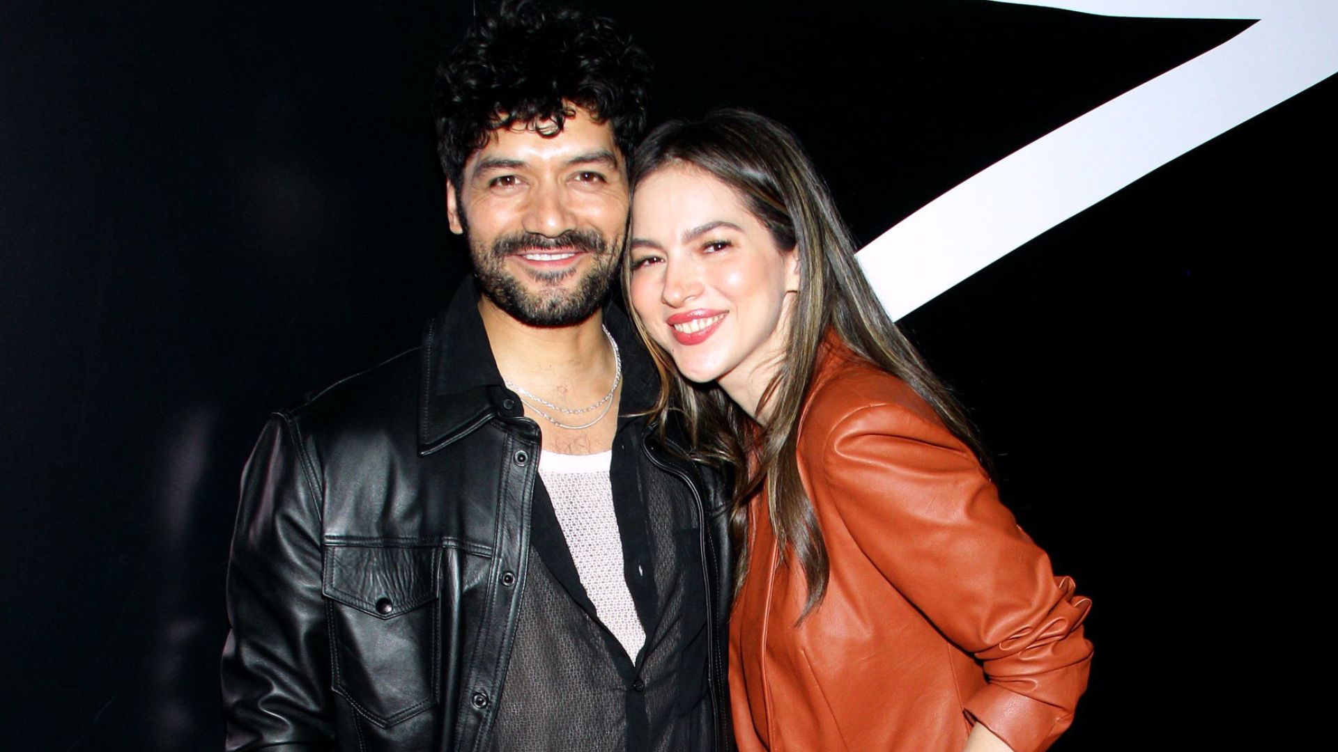Paty Cantú se compromete con el actor Christian Vázquez