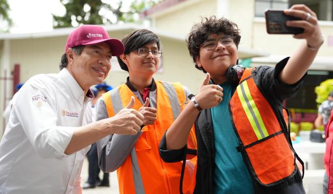 SEP y estados promocionan programas para docentes y estudiantes