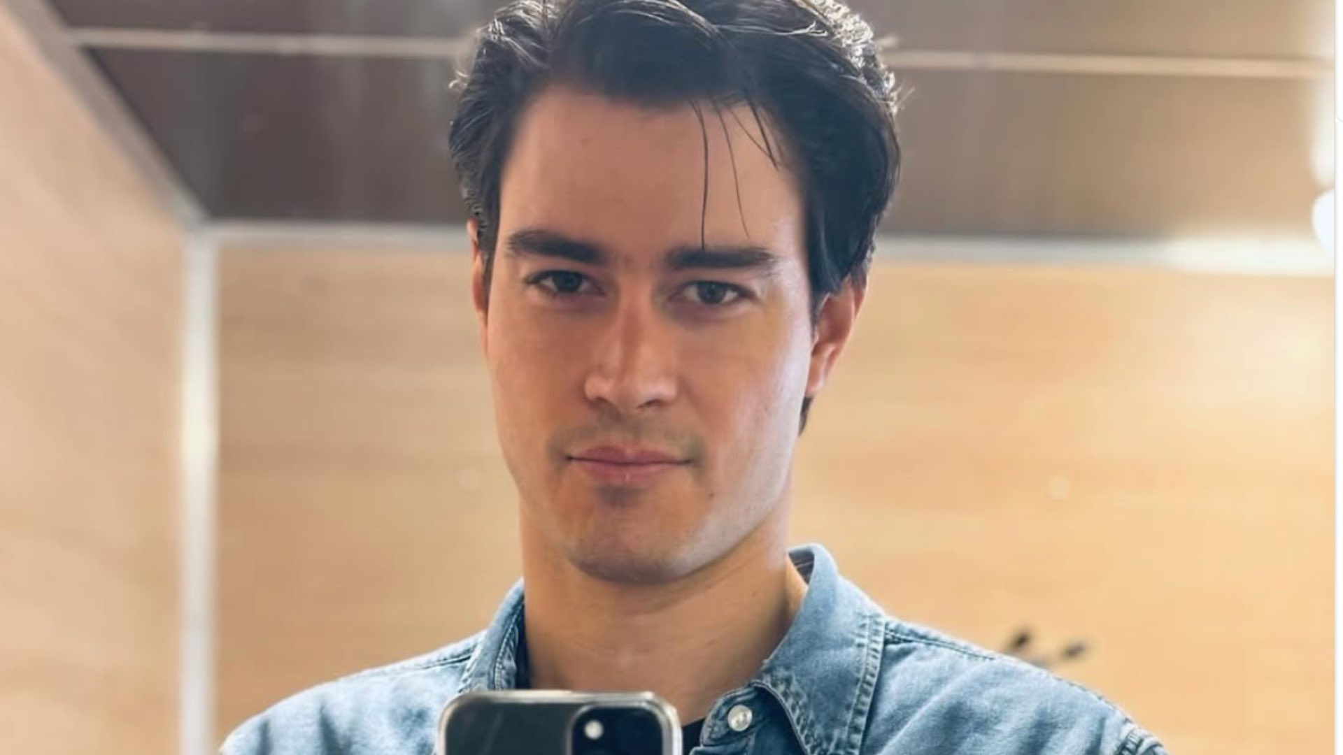 Actor Manuel Masalva mejora tras ser hospitalizado en Dubái por infección bacteriana