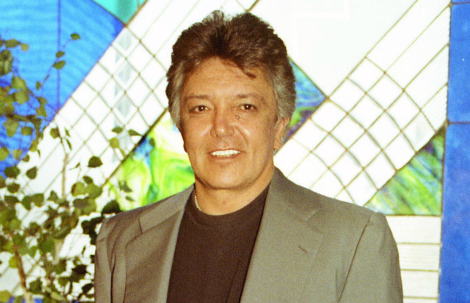 Alberto Vázquez cancela concierto por parálisis facial