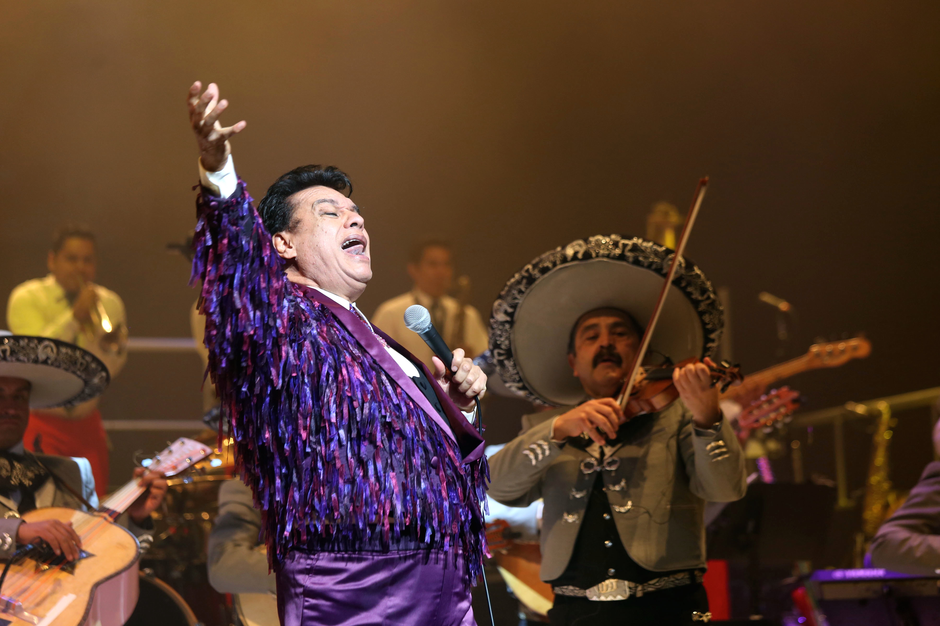 ¡Histórico! Así se vivió el ÚLTIMO GRAN concierto de Juan Gabriel