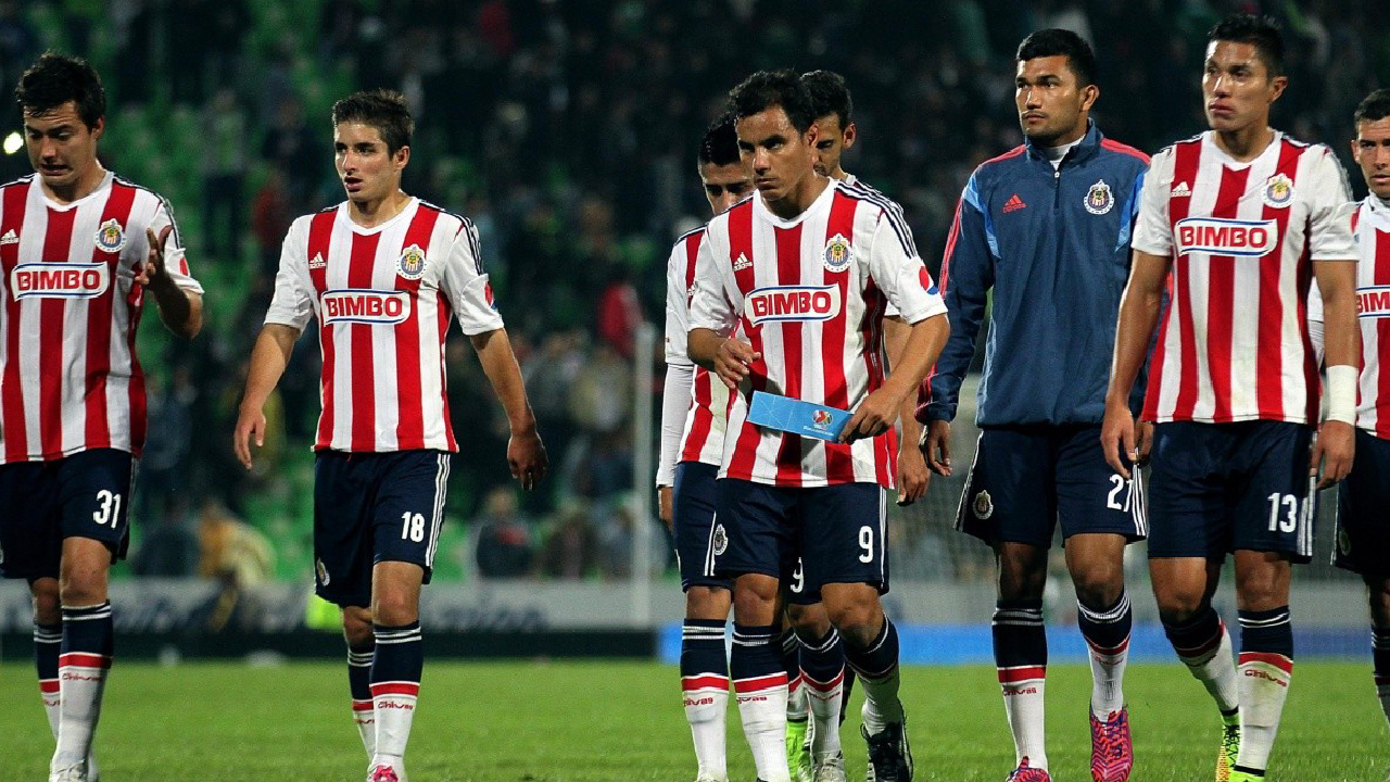 'Cubo' Torres, exdelantero de las Chivas, ahora vende comida a ...